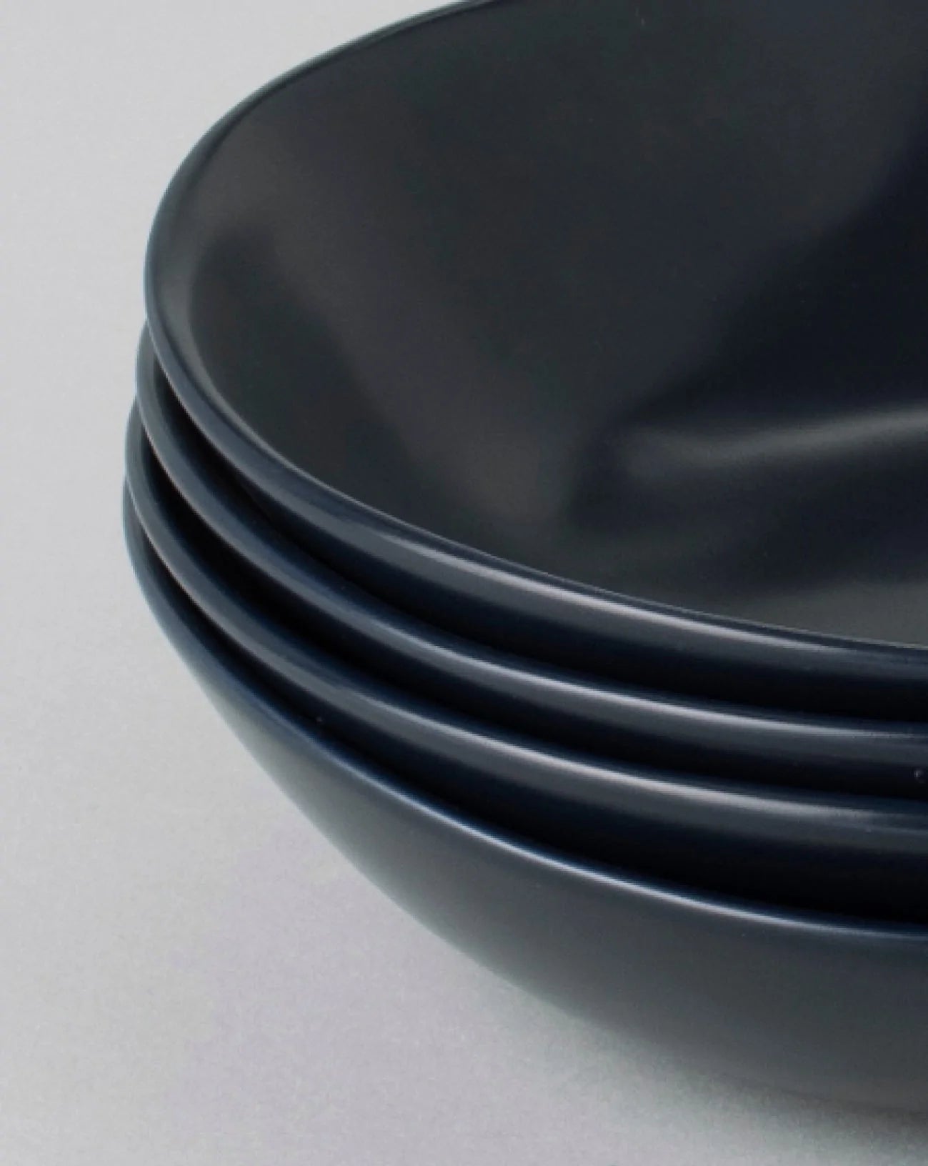 Fable Base Dinnerware Set in Midnight Blue – Premium Home Source